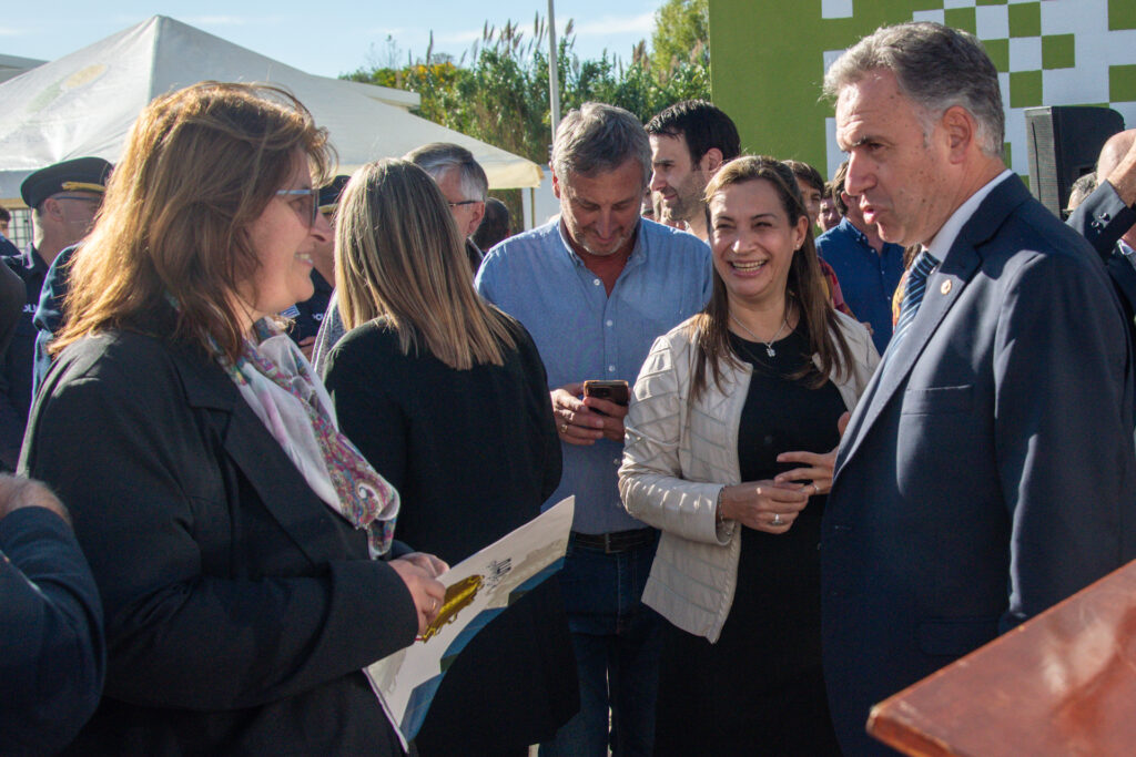 UTU | IAE Las Piedras fue reconocido como un referente indiscutible en movilidad eléctrica a ...