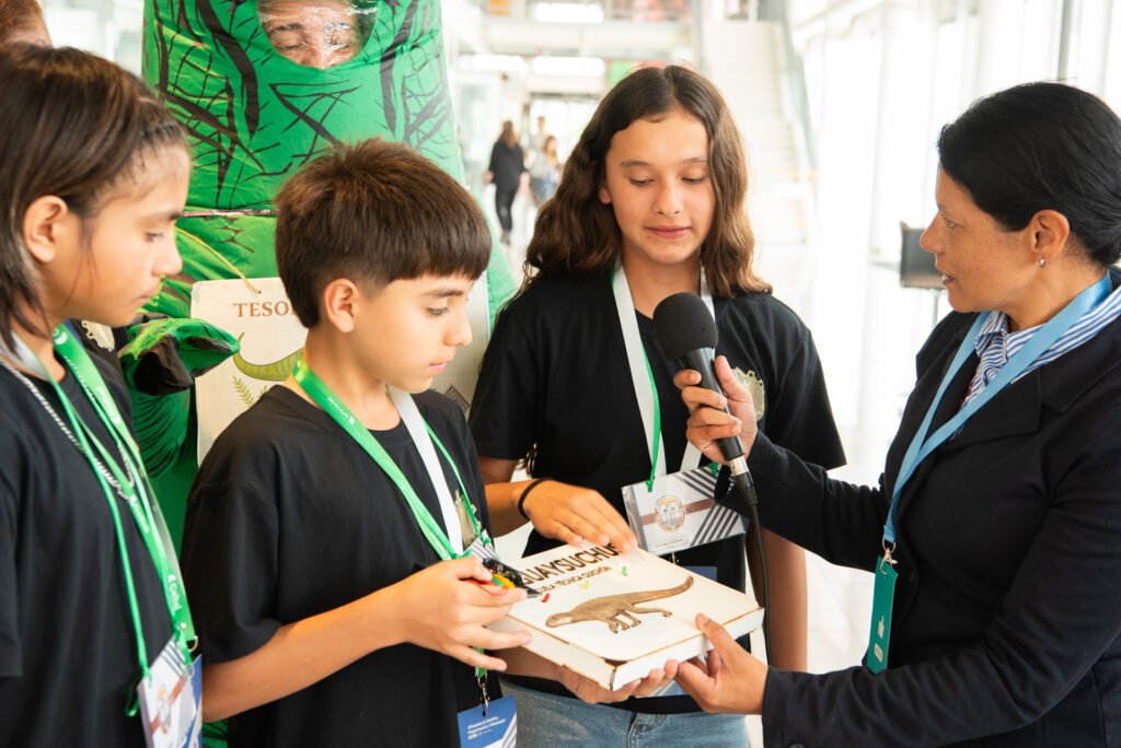 UTU | UTU presente con múltiples propuestas en la 12.ª Olimpíada de Robótica, con récord ...